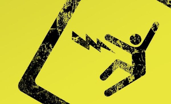 Proses Terjadinya Sengatan Listrik